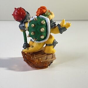 Nintendo | Toys | Activision Bowser Nintendo Super Mario Game Figure ...